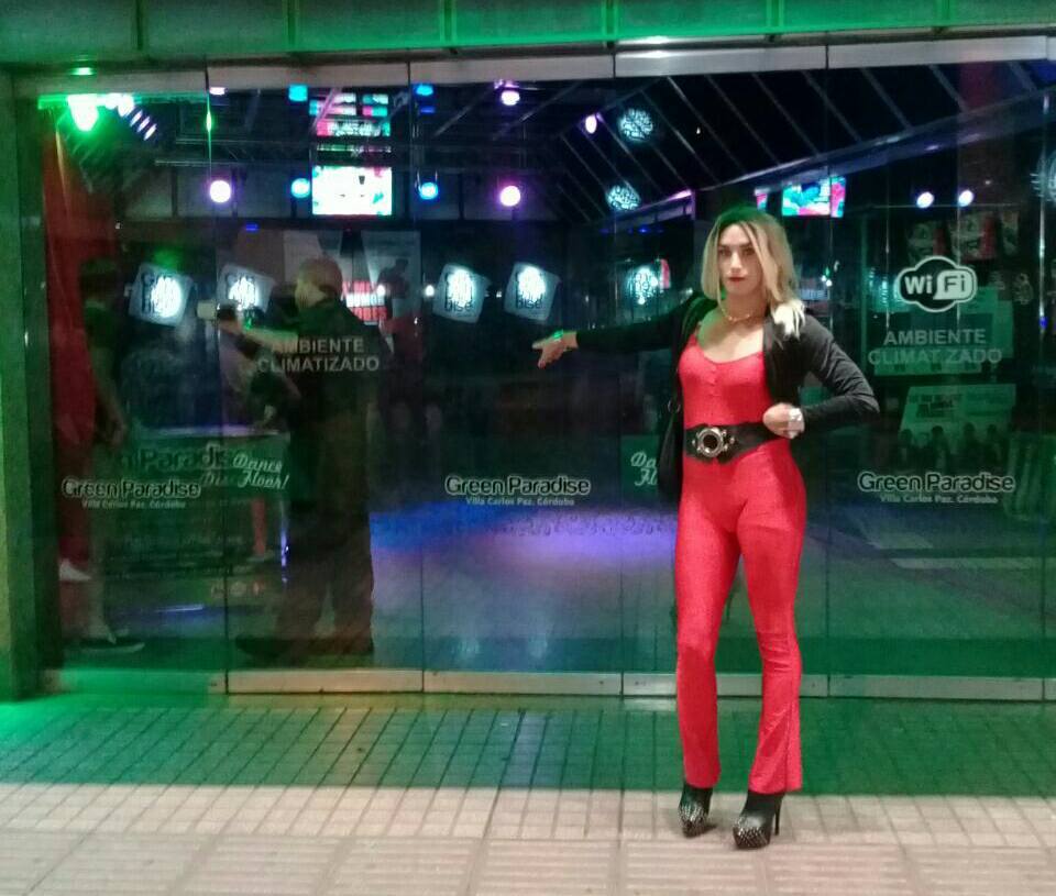 Denuncian públicamente a un boliche carlospacense por discriminación ...