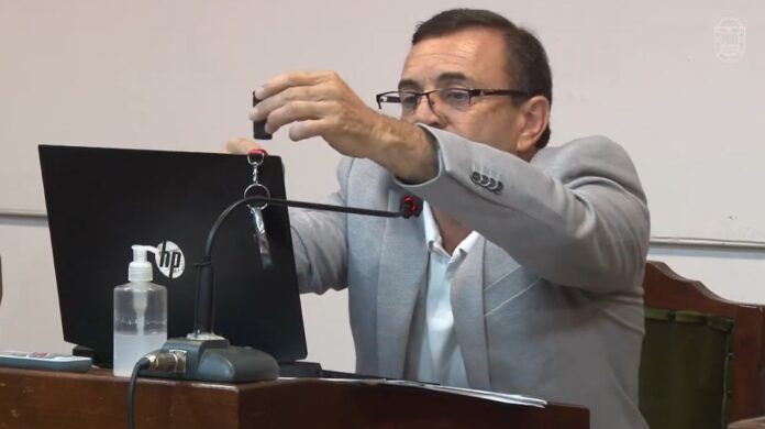 Bocchetti avisó que demandará a quienes lo acusaron de falsear su ...